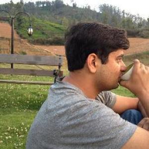 Paras Chopra - Eloquens